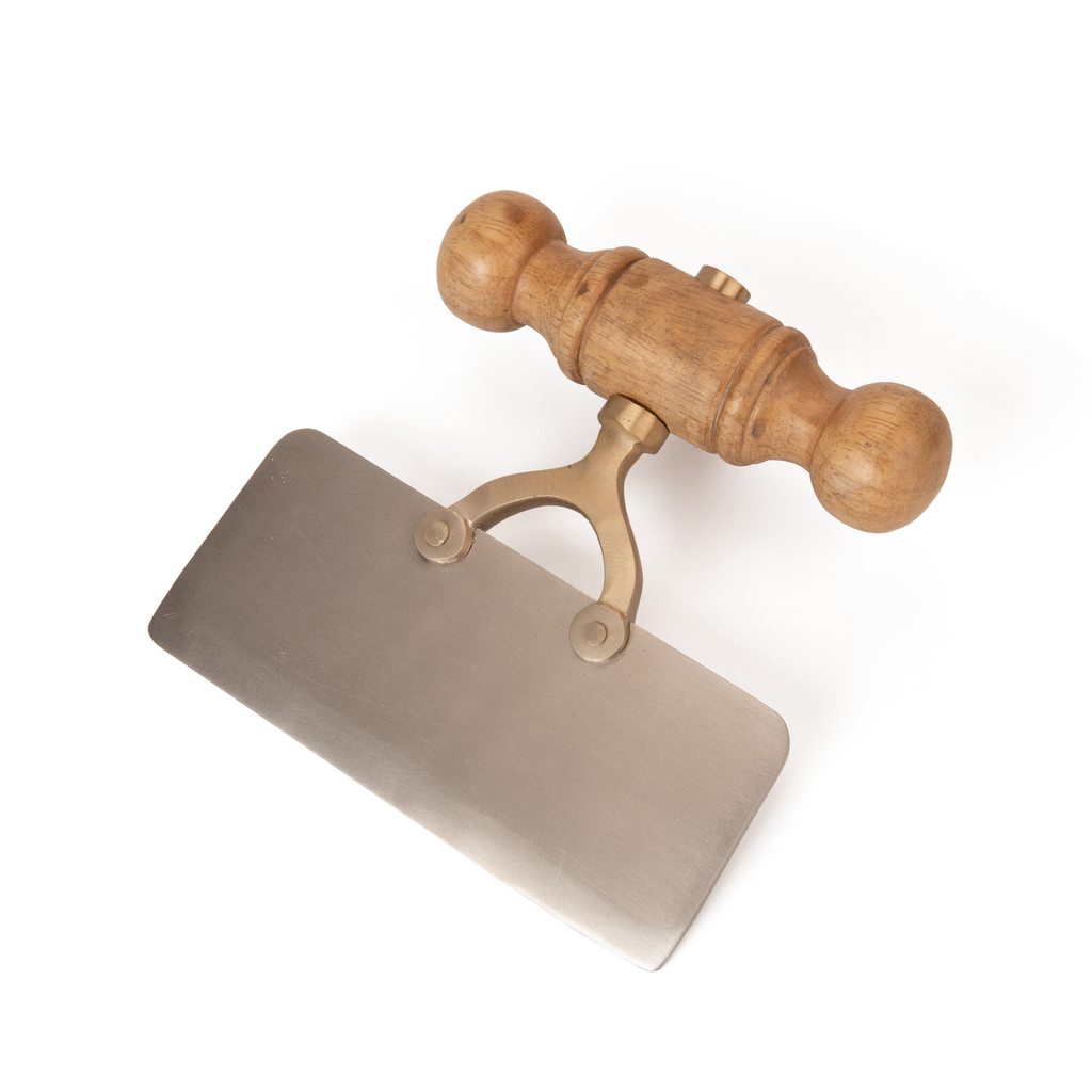 Straight-Edge Scullery Chopper – Camelback Flowershop
